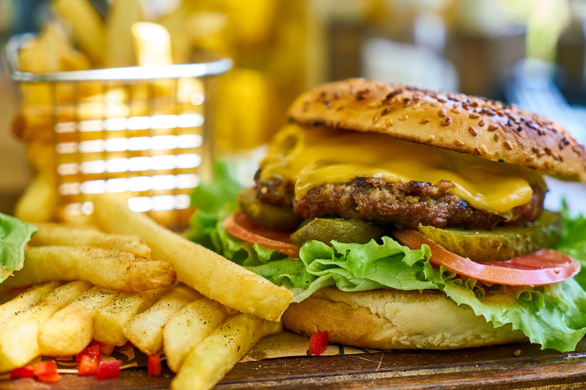 What Are The Dangers Of Junk Food By Isabel Young Sep 2021 Medium