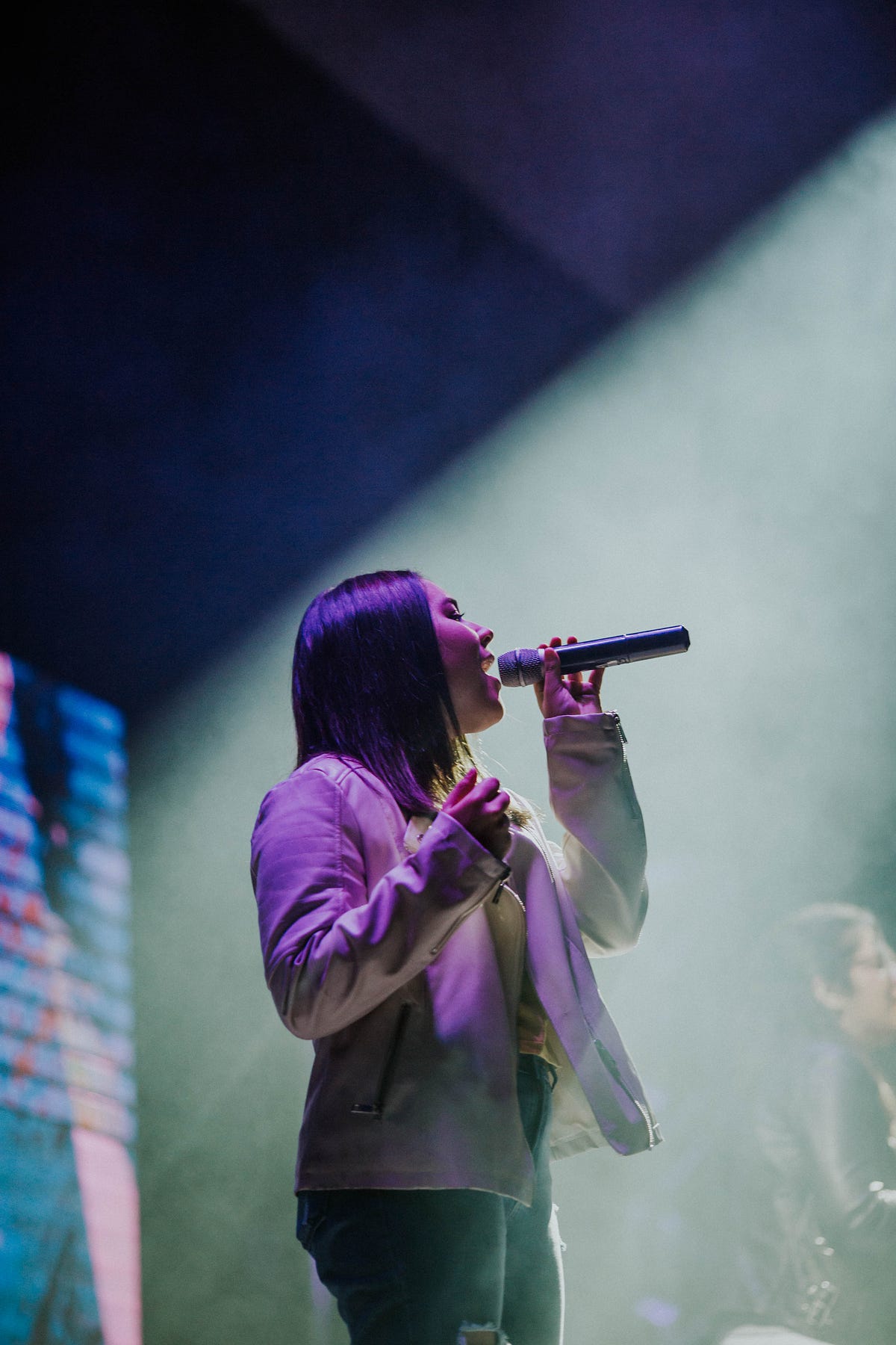 Olivia Rodrigo Is a Young Female Singer Who Is Touring | by Floyd Mori ...