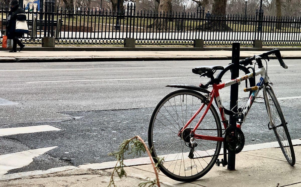 Noticing Broken Bike Locks. Day 3 of a 30-day experiment | by Dawn ...