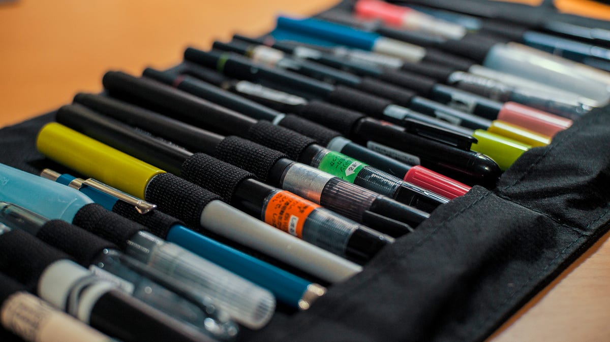 Getting Started with Brush Lettering: Types of Brush Pens | by Adam ...