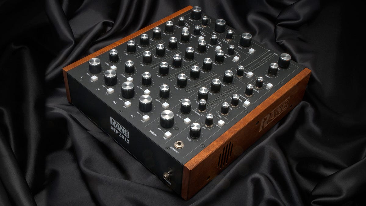 Rane MP2015 Rotary DJ Mixer Review | by Chris Davis (chraevis) | Chris ...