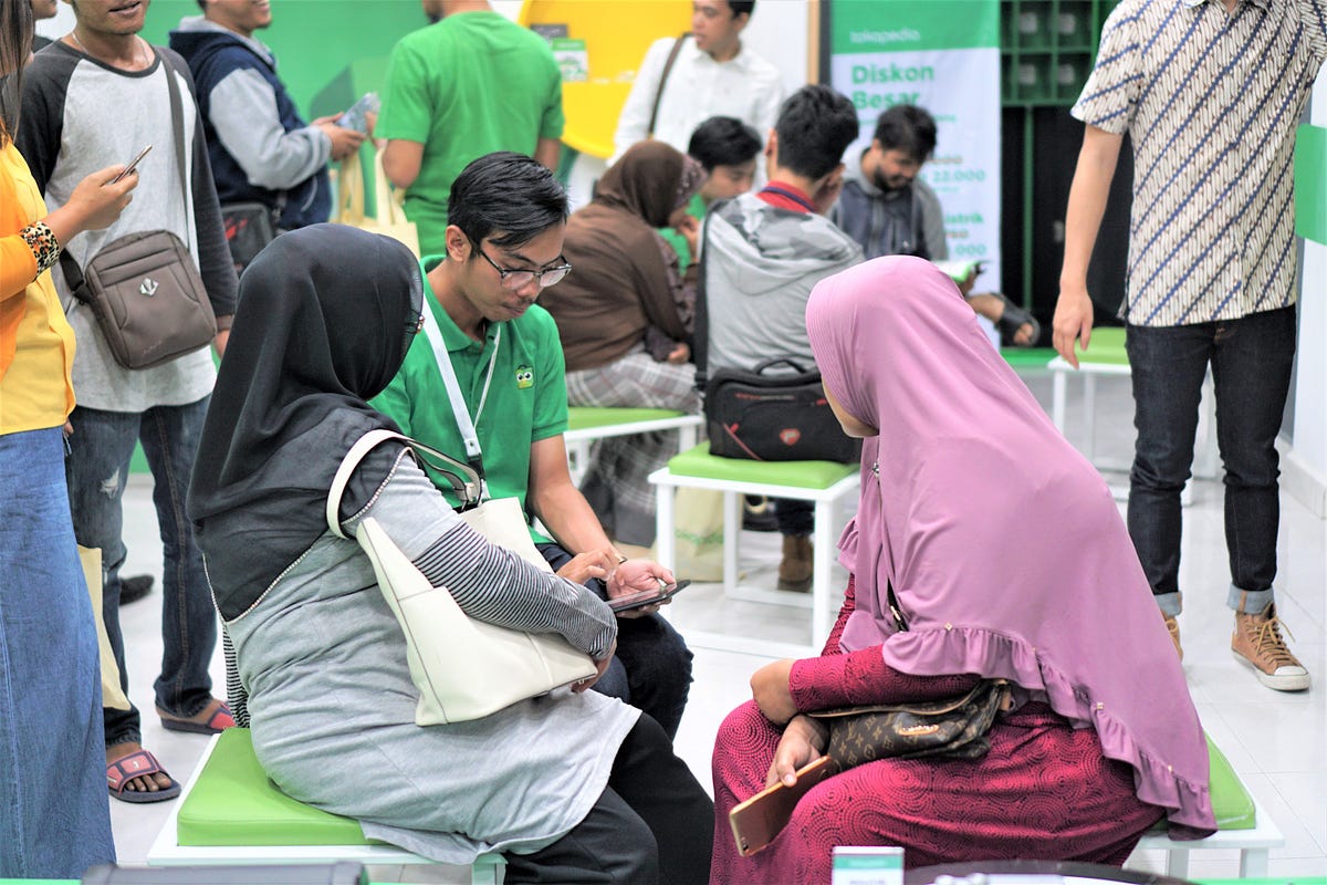 Introducing Technology and Digital Financial Literacy Through Tokopedia ...