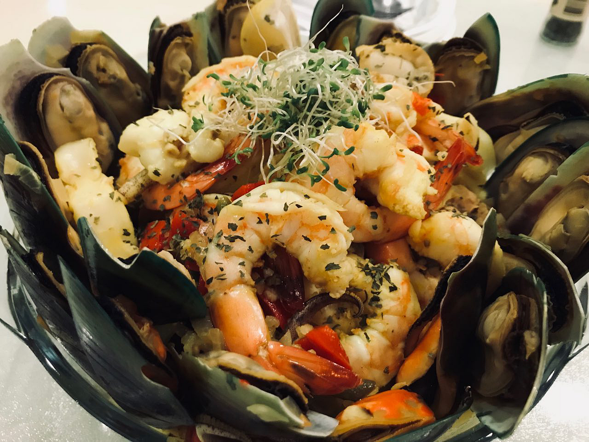 45 Mins Rice Cooker Seafood Paella | Fast & Fussy Recipes | by Fast ...