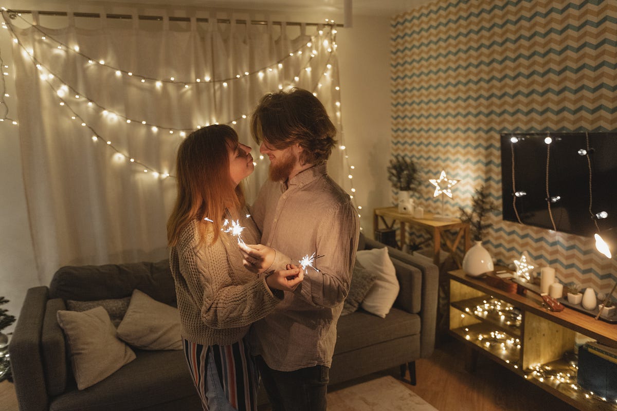 5 Simple Things Men Want In A Relationship | ILLUMINATION