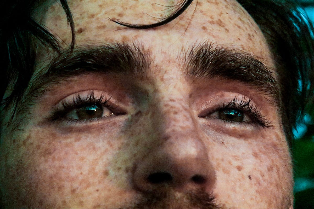 Live in The Present: Feel Your Body | by Sloan Jansheski | Medium