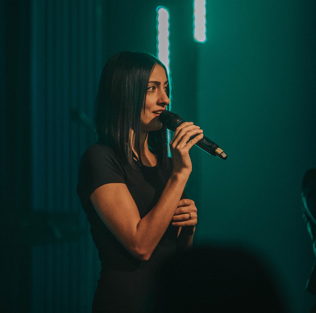 How To Fill Your Karaoke Song’s Instrumental Interlude | by Rielly Liz ...