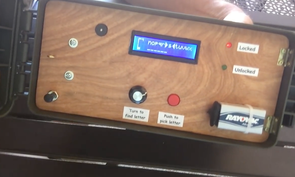 Arduino Lock Box Provides an Extra Geocaching Challenge | by Hackster ...