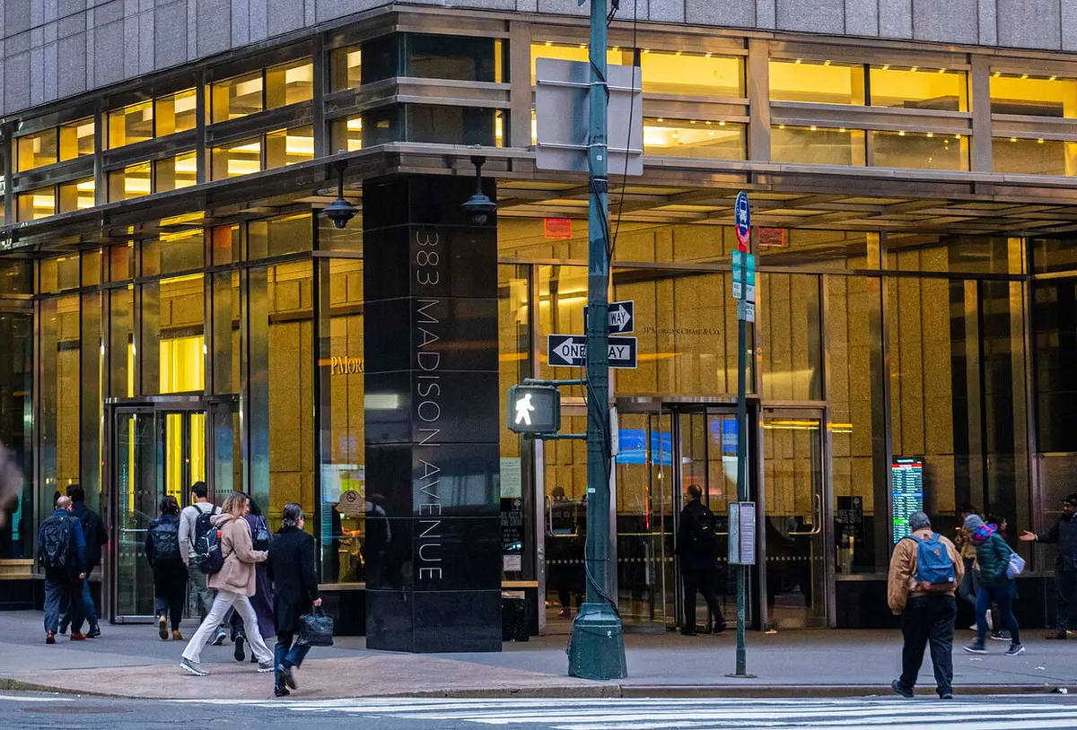 What can JP Morgan’s lawsuit against Frank, a financial planning biz ...