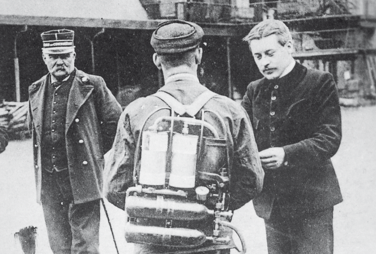1889. Dräger Corporation founded | by Gavin Ruedisueli | Medium