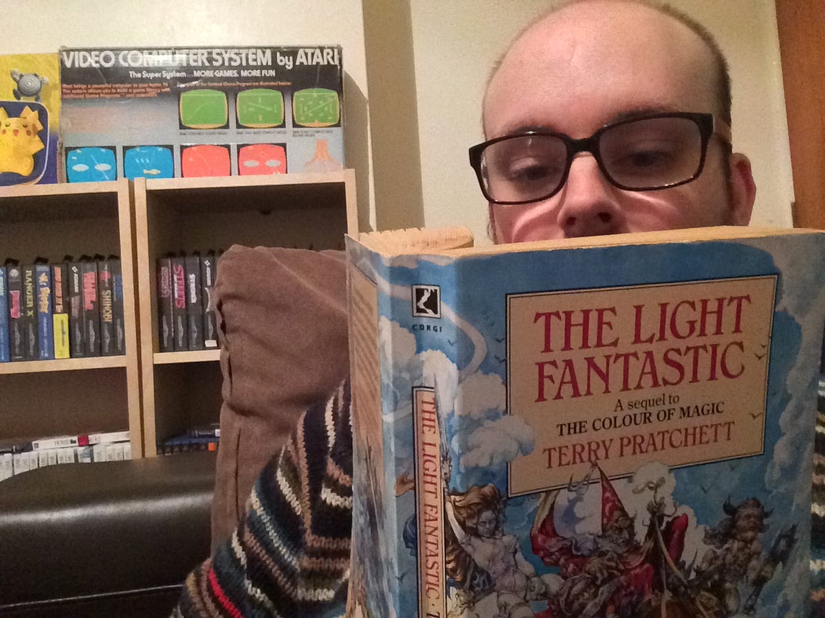Revisiting the Discworld #2: The Light Fantastic | by BefuddledBear ...