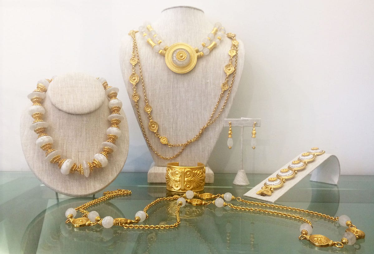 Top Ways to Buy the Right Jewelry for Any Occasion | by Brooke Landon ...