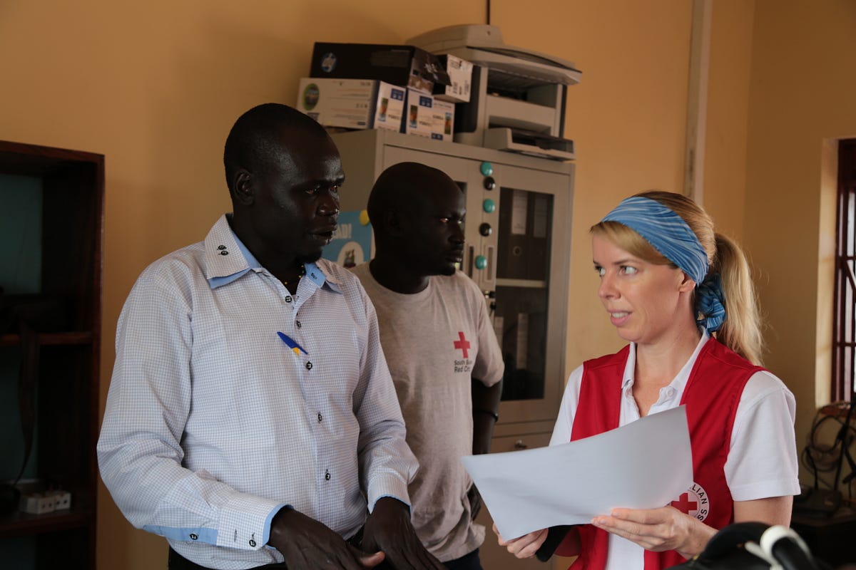 Ruth Jebb, Humanitarian Nurse and IDHA Alumna, Awarded Florence ...