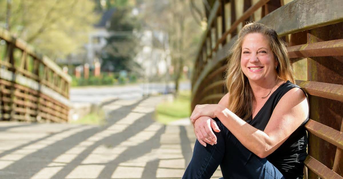 How Tracey Moyer Fudge of The LinkedInAuthority tackles the extreme ...