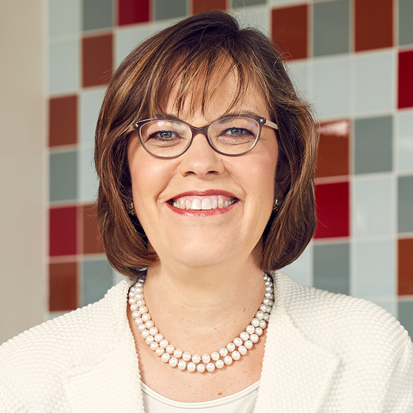 How One CEO Used Servant Leadership to Transform Her Business | by B ...