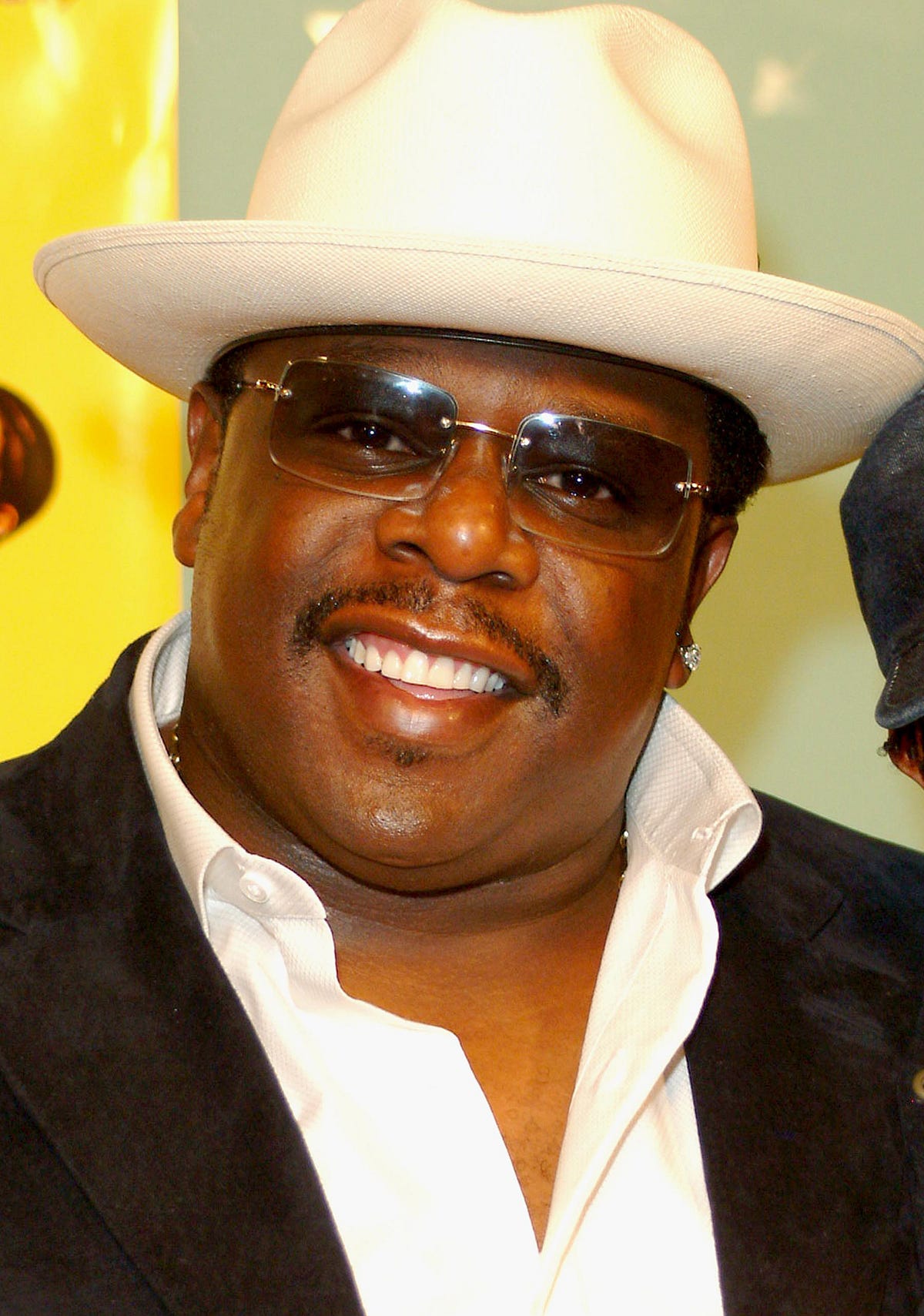 Cedric the Entertainer. Real Husbands of Hollywood | by Gail Nobles_The ...
