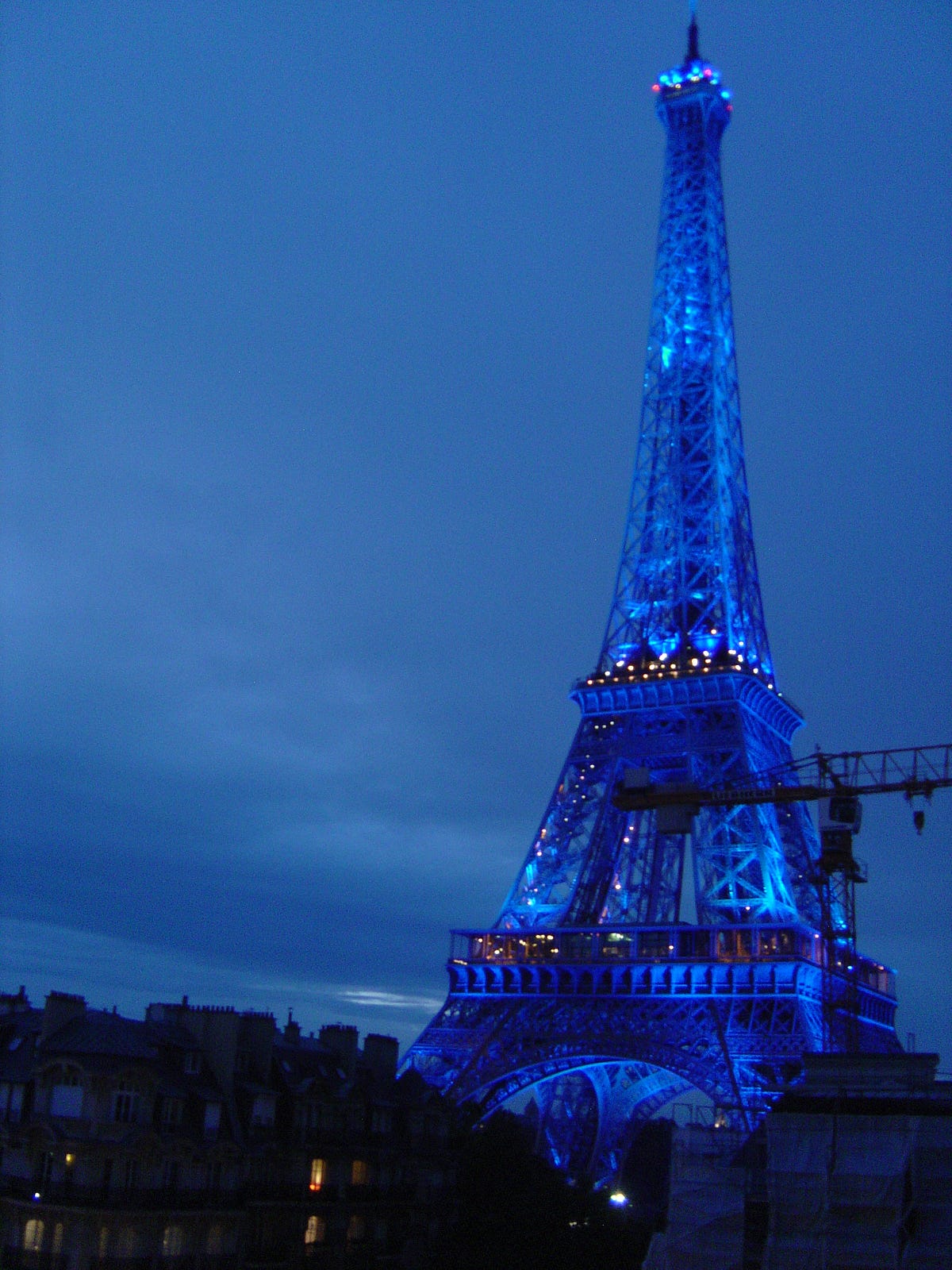 Lemon Smell in Blue Paris. The Perfume: Somewhere over the Rainbow | by ...