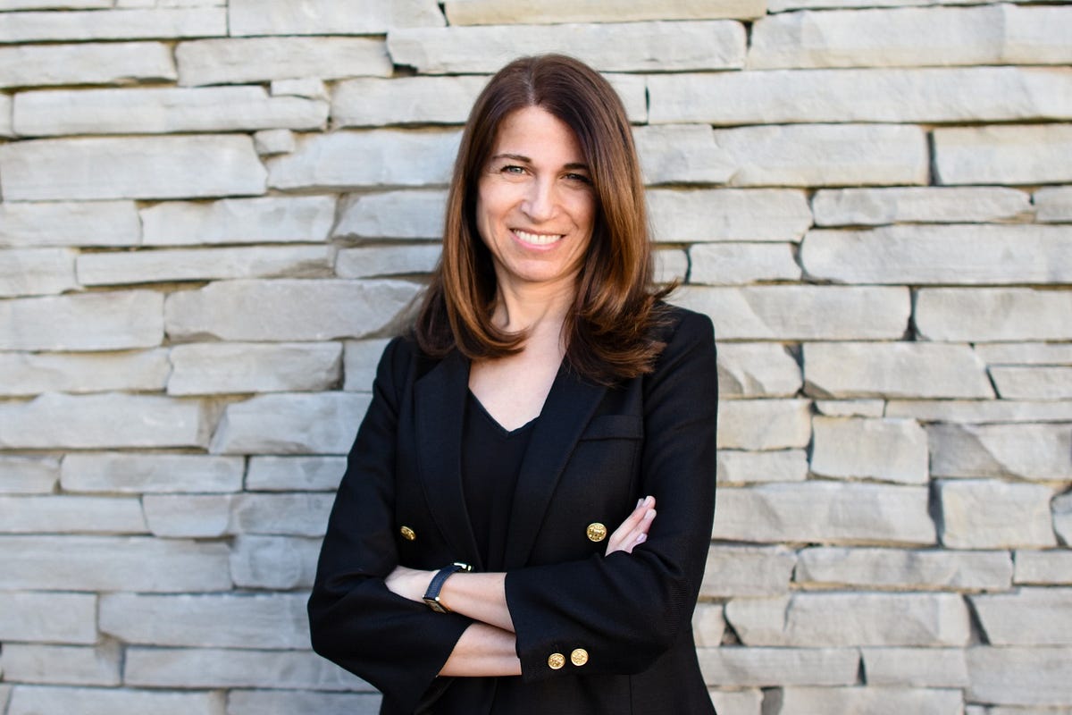How THE YES Founder & CEO Julie Bornstein became the Queen of E ...