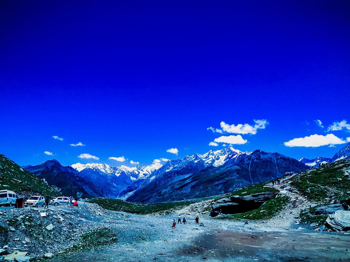 Rohtang Pass , Manali — Seeing Snow For The First Time! | by Milladiyah ...