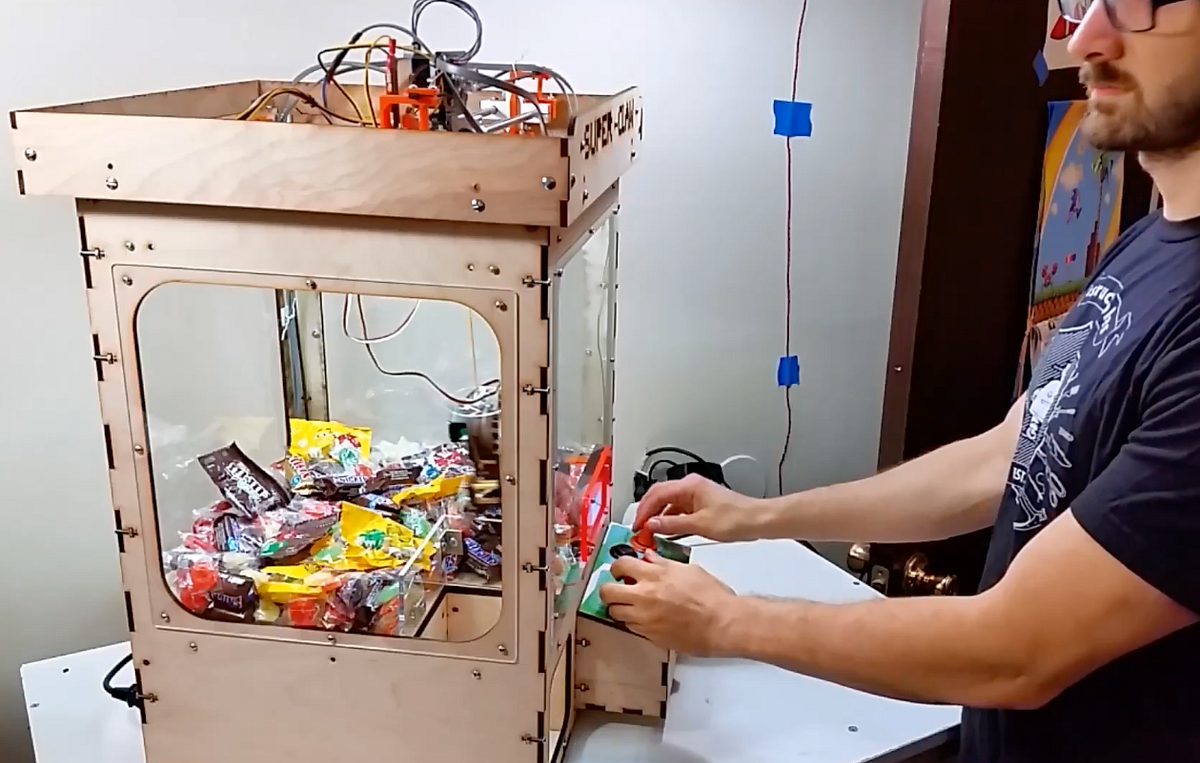 The Arduino Claw Machine of Your Childhood Dreams | by Hackster Staff | Medium