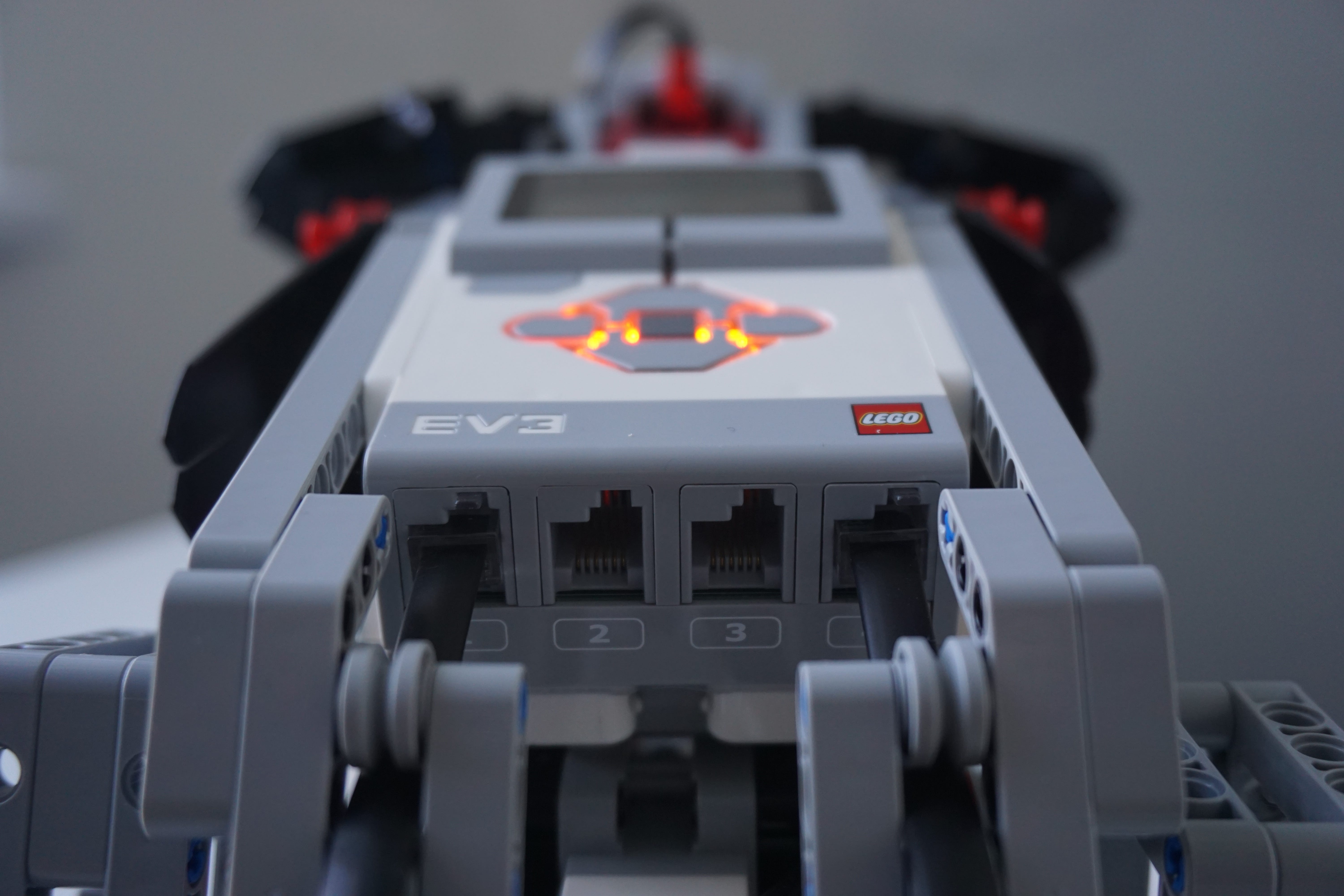 Cage the elephant - Lego Mindstorm Guild - Medium