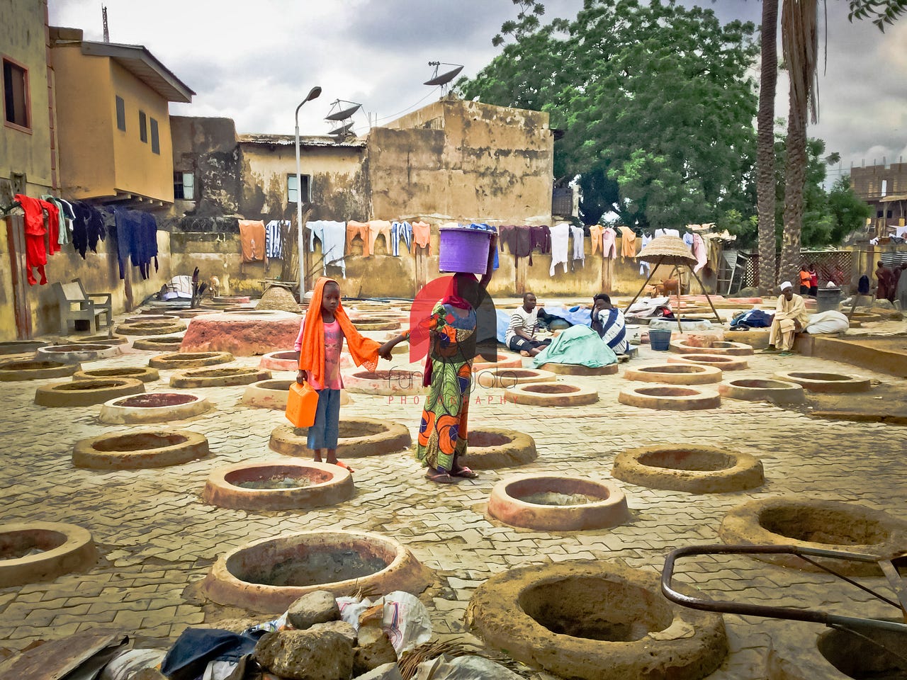 Kofar Mata Dyeing Pits — The tie and dye process of the old north | by ...