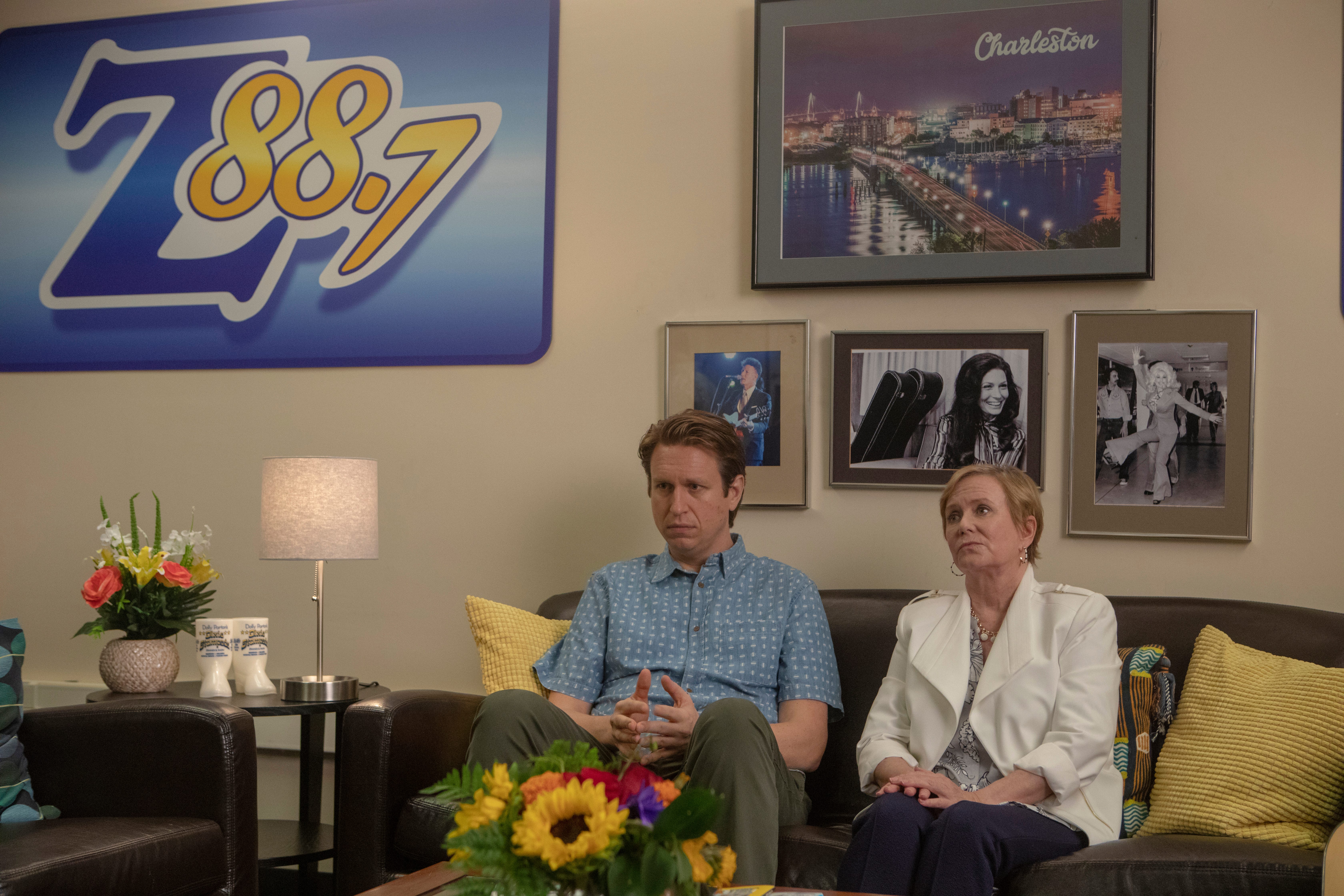 Comedy Series CRASHING, Created By and Starring Pete Holmes, Returns ...