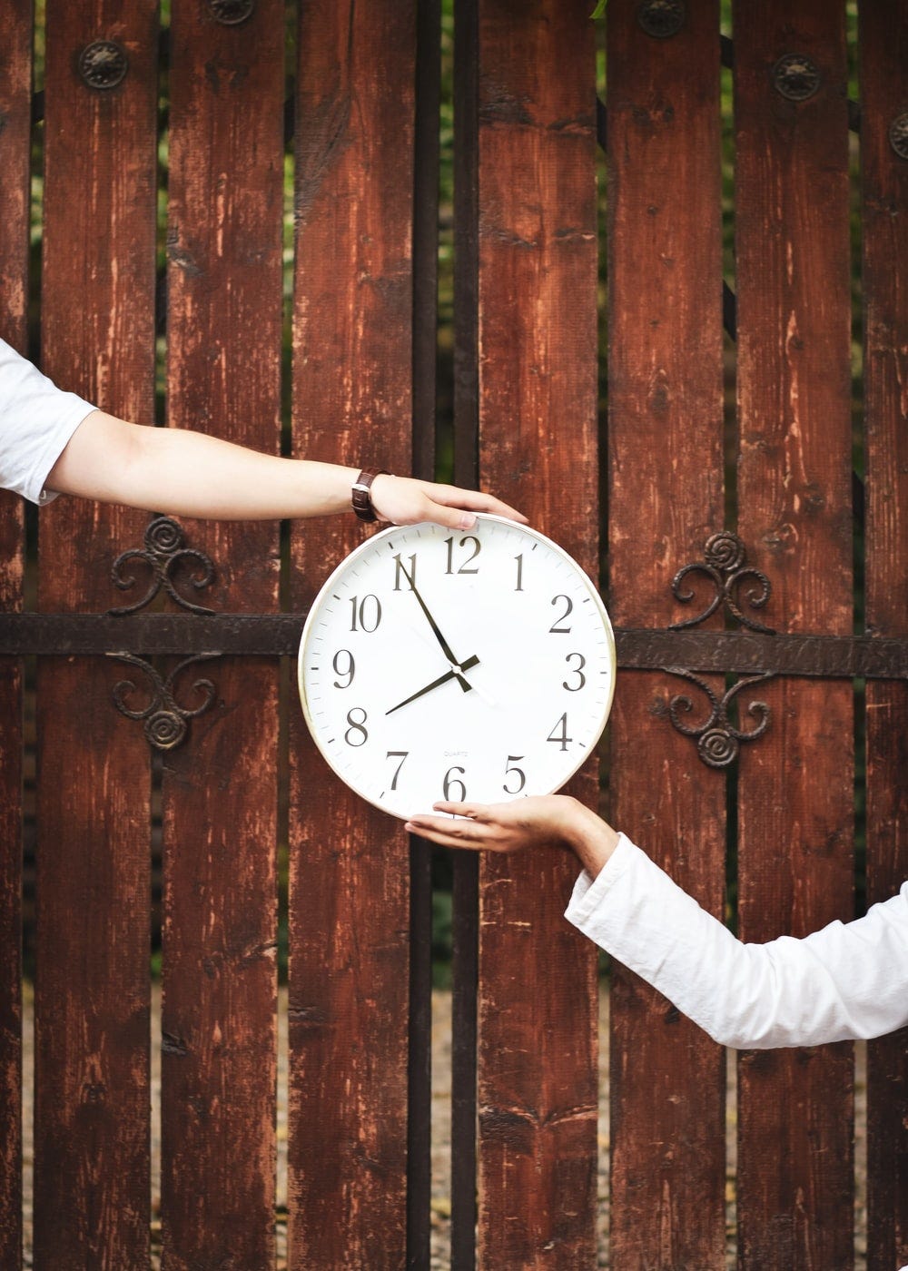 30天挑戰！用LeetCode來學程式(14) — Angle Between Hands of a Clock | by Yen-Ying Lee | Medium