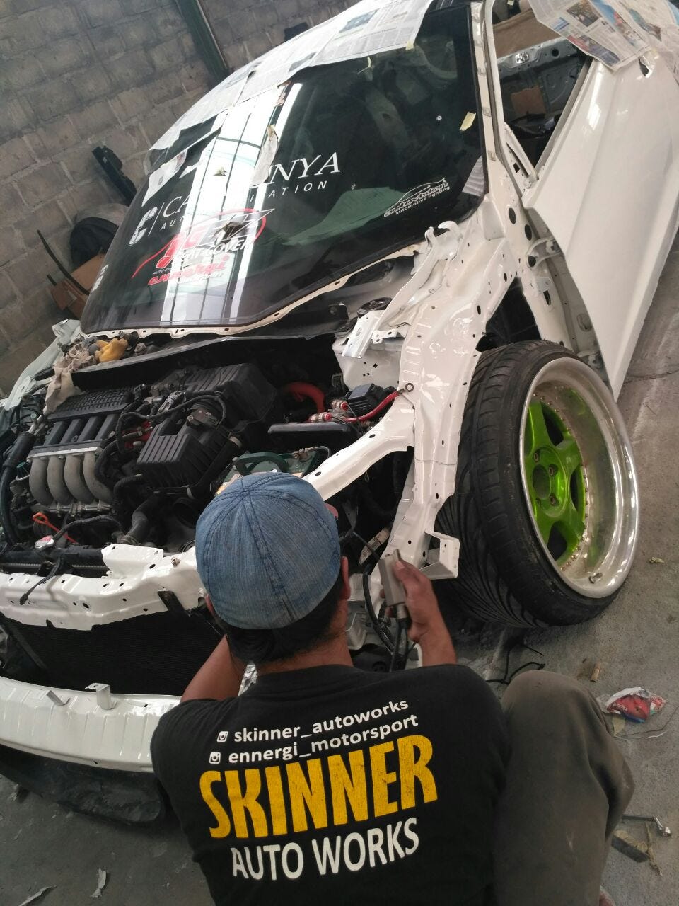 Bengkel Ketok Magic, Perbaikan Bodi Mobil Jogja ber GARANSI | by ...