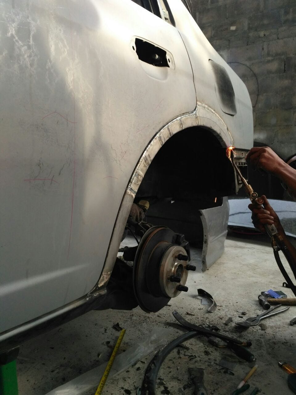Bengkel Ketok Magic, Perbaikan Bodi Mobil Jogja ber GARANSI | by ...