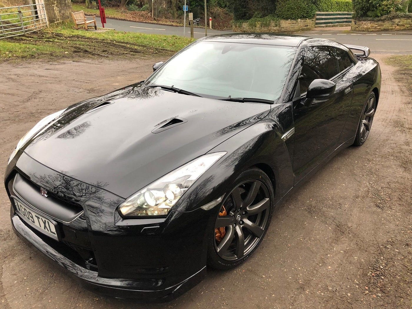 Fancy owning a 1000 horsepower Nissan GTR? Now’s your chance | by ...