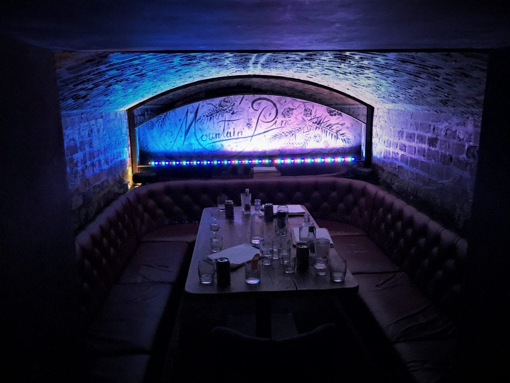 11 BEST NIGHTLIFE IN EDINBURGH SCOTLAND | by Author Damascinus | Medium