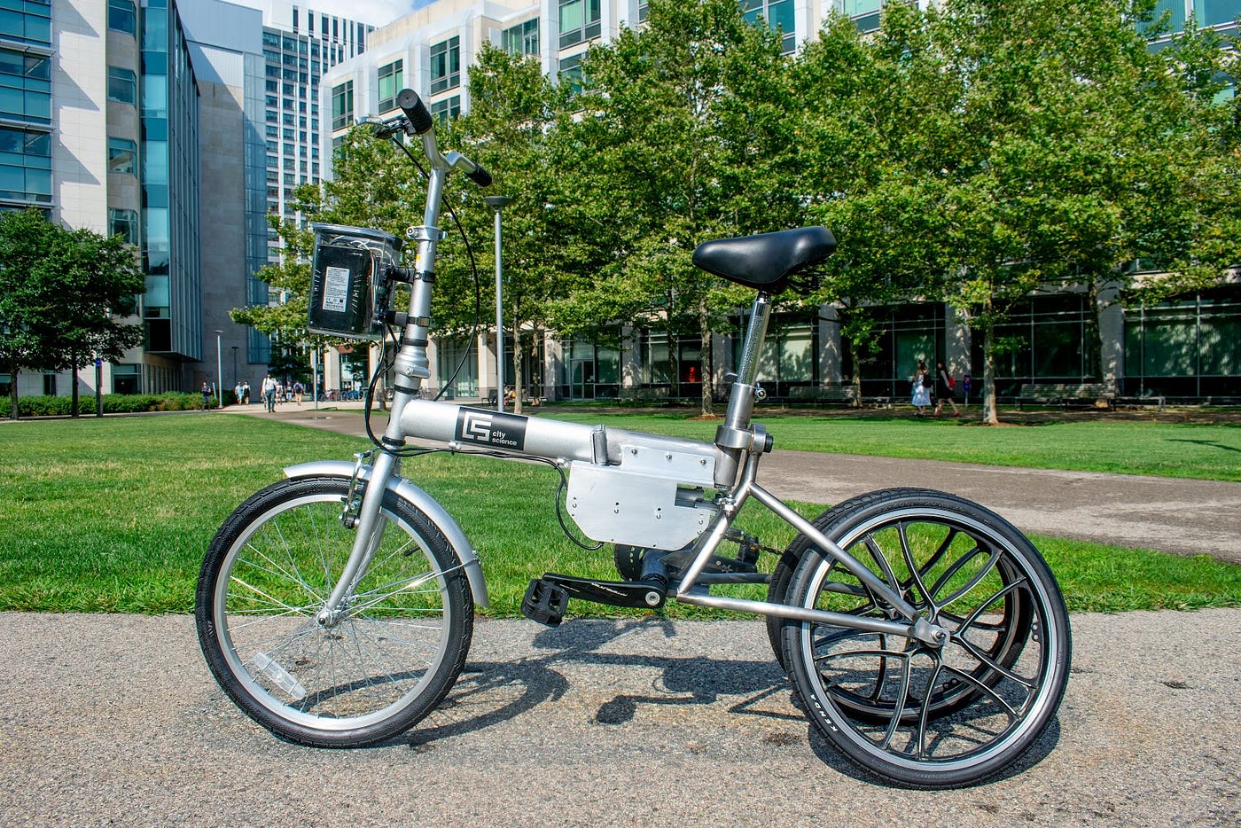 The MIT Autonomous Bicycle Project | by MIT Media Lab | MIT MEDIA LAB ...