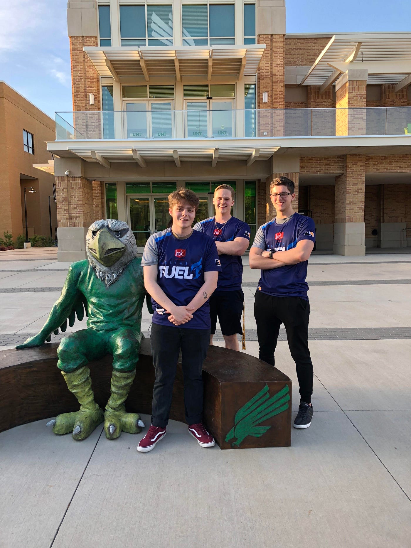 Esports is more than just a game at UNT | by Nina Quatrino | Medium
