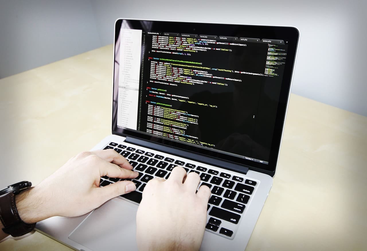Why Laravel Framework Is The Best Solution For Enterprise Web Apps By Mqos Tech Mqos