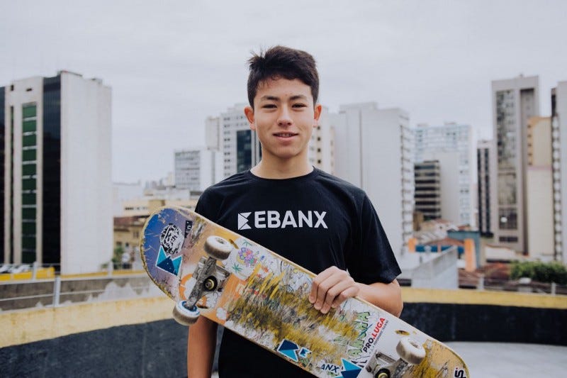 Álex Bülow – Medium