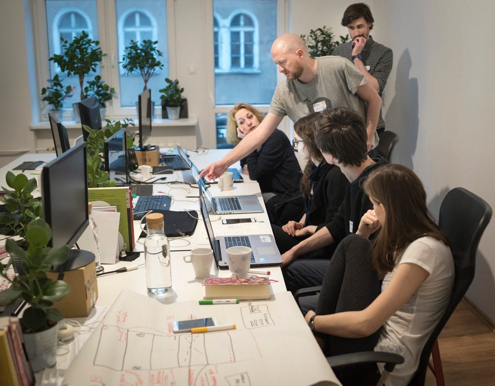 What my graphic design internship has taught me | by Jarosław Morawski ...