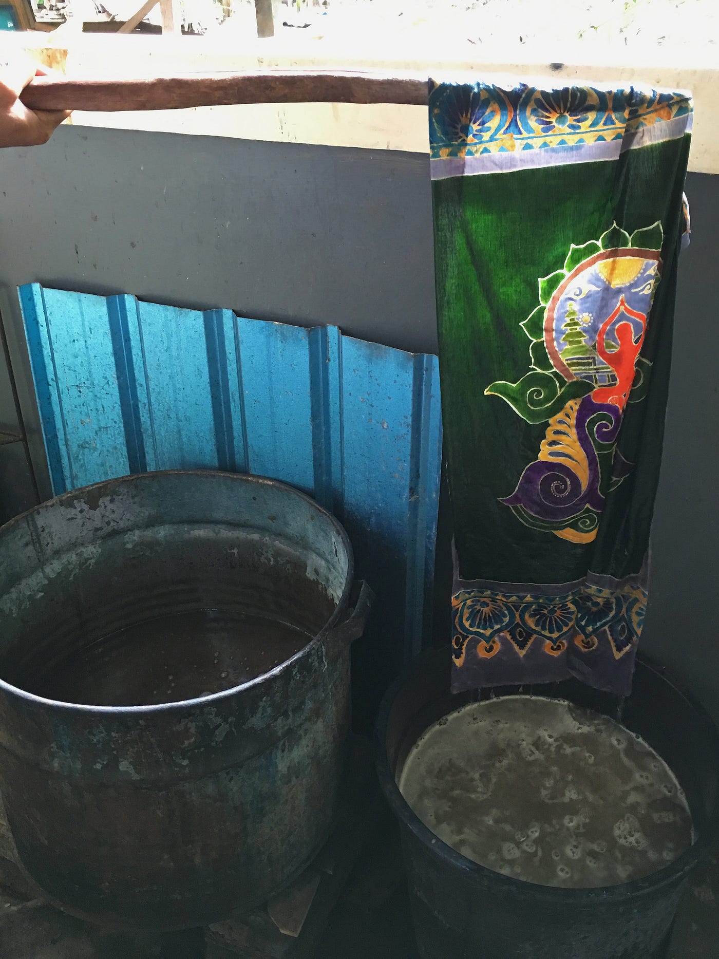 The art of Batik in Bali. Tessie joined us in Bali 2 weeks ago… | by ...