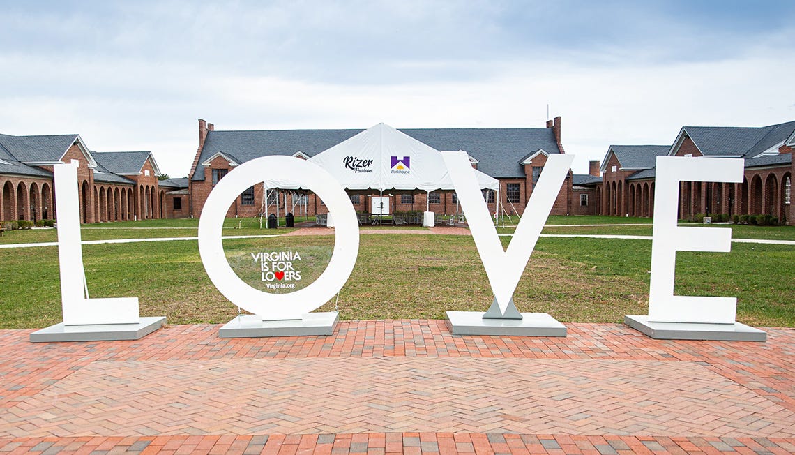 LOVEworks: A Signage That Celebrates More Than Just Tourism | by Kevin ...