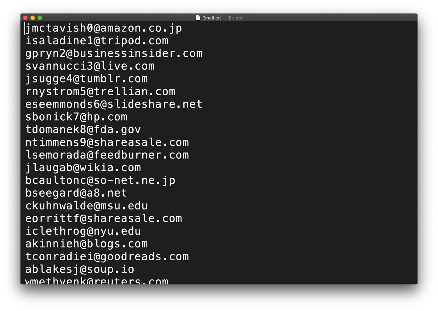 Mock Data ให้สมจริงกับงานออกแบบด้วย Sketch Data | by Arnon Chonrawut | Medium
