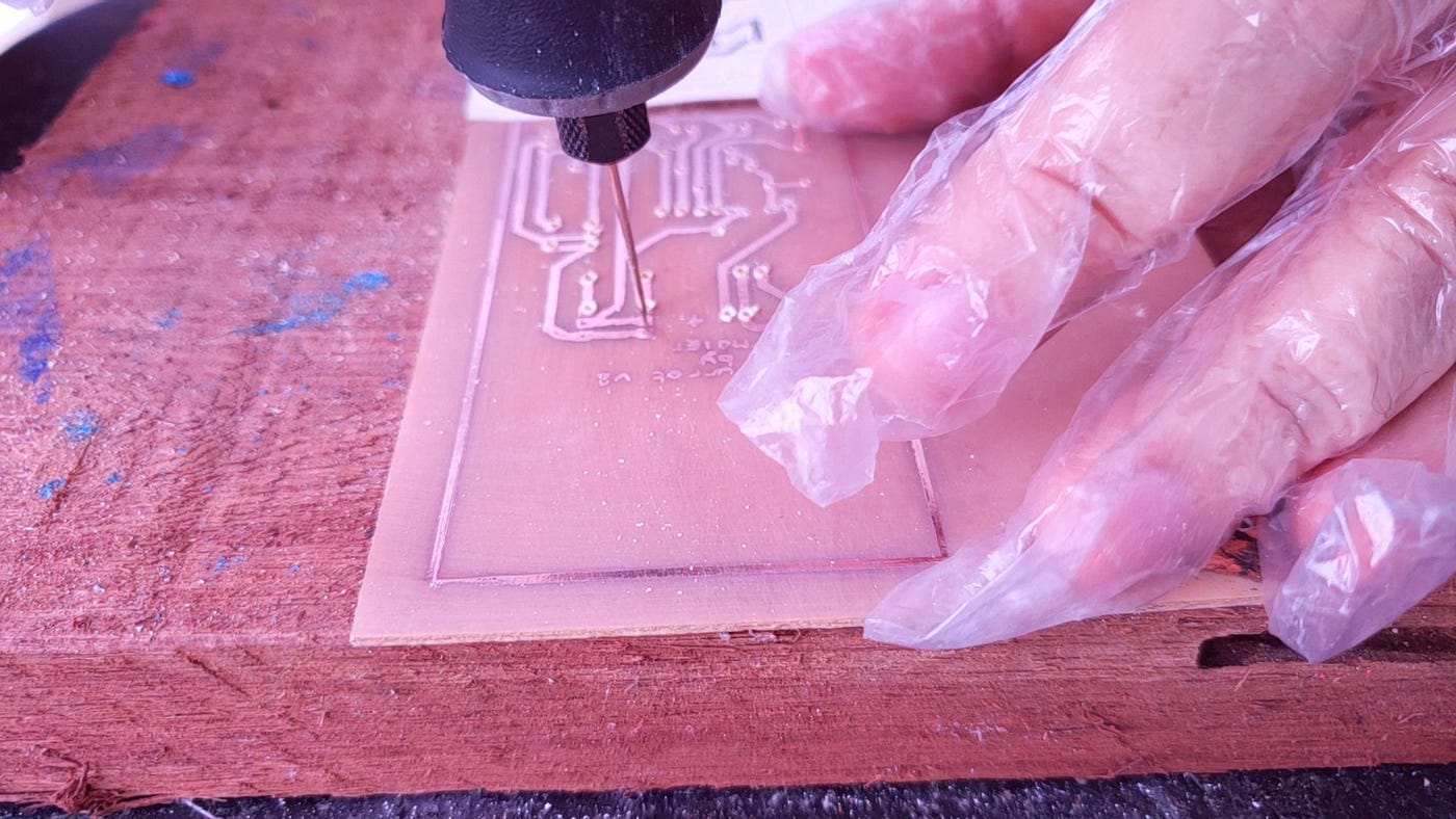 Solar Turret — Version 2 — The PCB | by J3 | Jungletronics | Medium