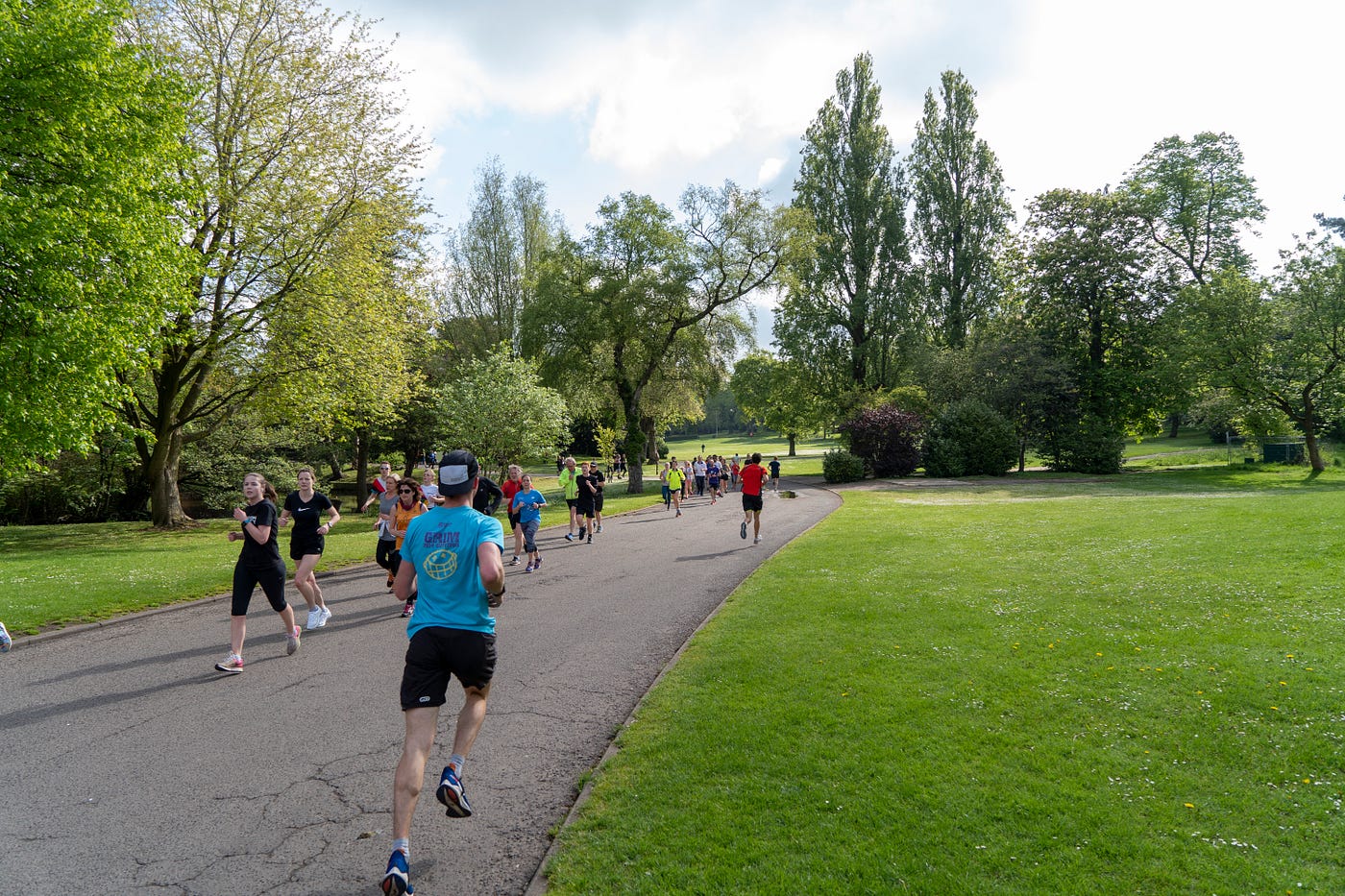 Park Run 5K at Cannon Hill park. Every Saturday at 9am, hundreds of ...