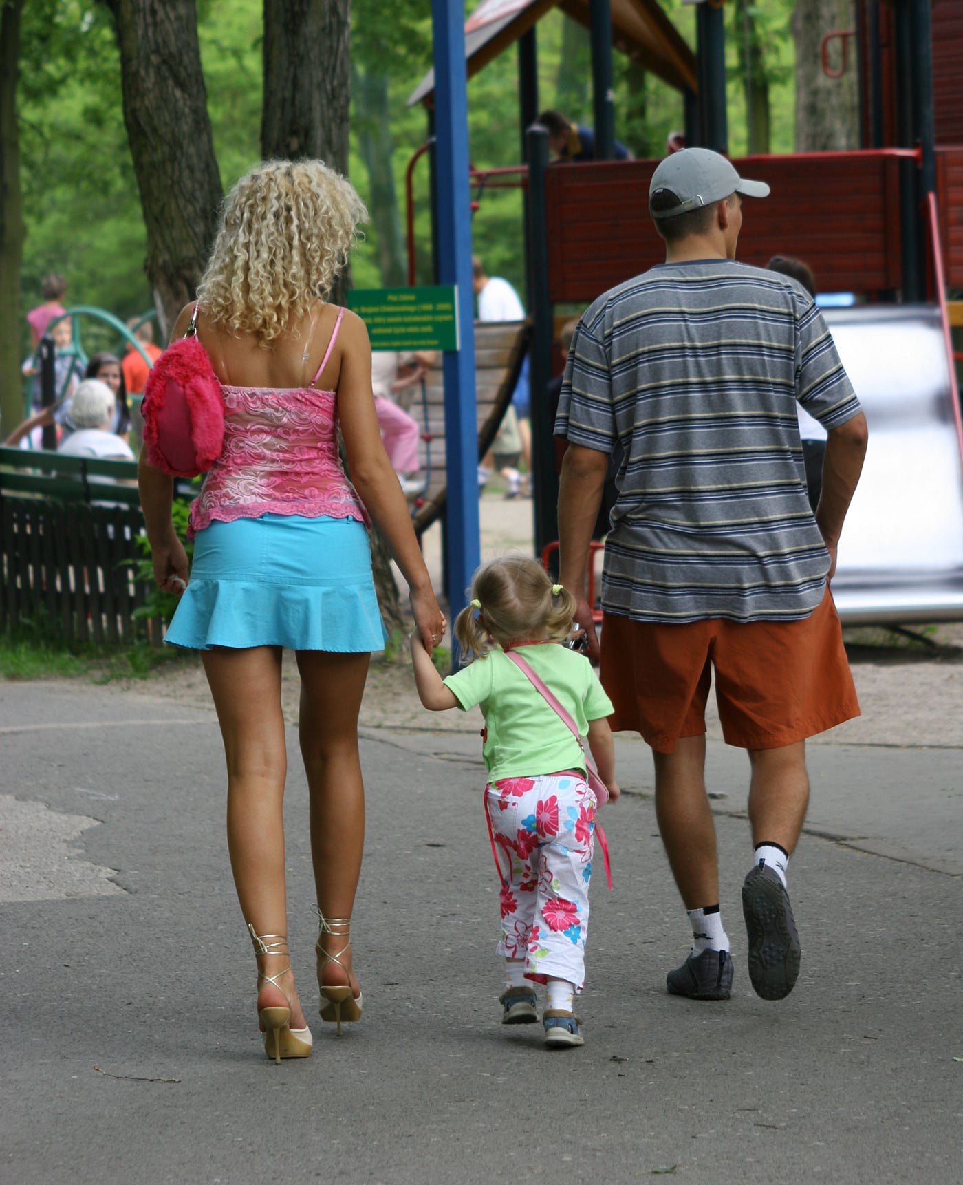 10 Positives About Being An Only Child | by real_life_lee | Medium