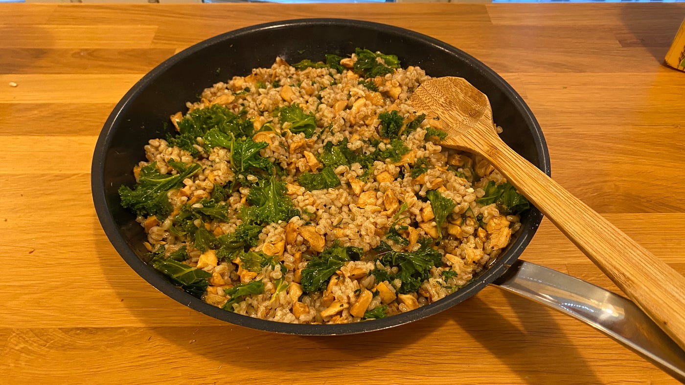 Hedgehog mushrooms + recipe. Hedgehog mushrooms (🇫🇮 vaaleaorakas)… | by ...