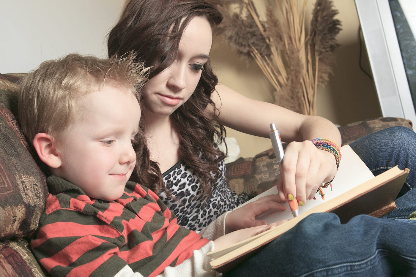 5 Babysitting Tips: Is Your Tween Ready for the Job? | by HarperKids ...