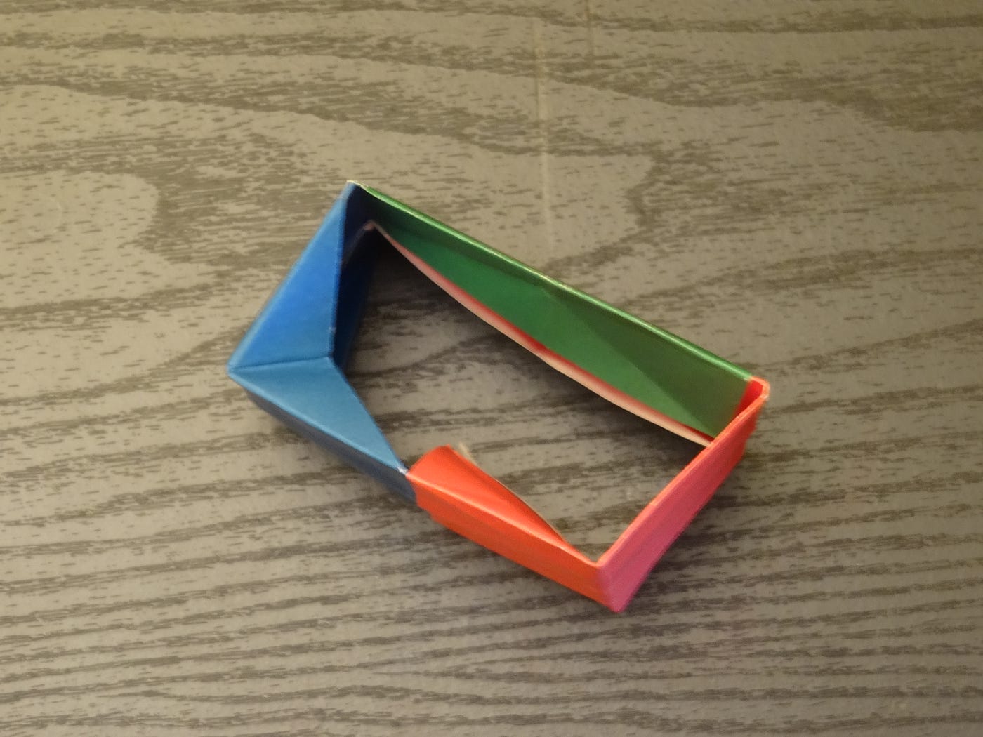 Hexaflexagon Tutorial (3D version) | by Michael Chu | Medium