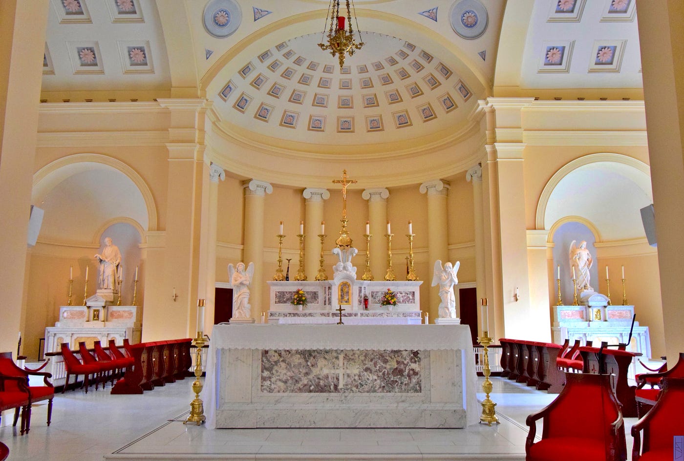 Baltimore Basilica. A Photo-Essay on America’s First Roman… | by ...