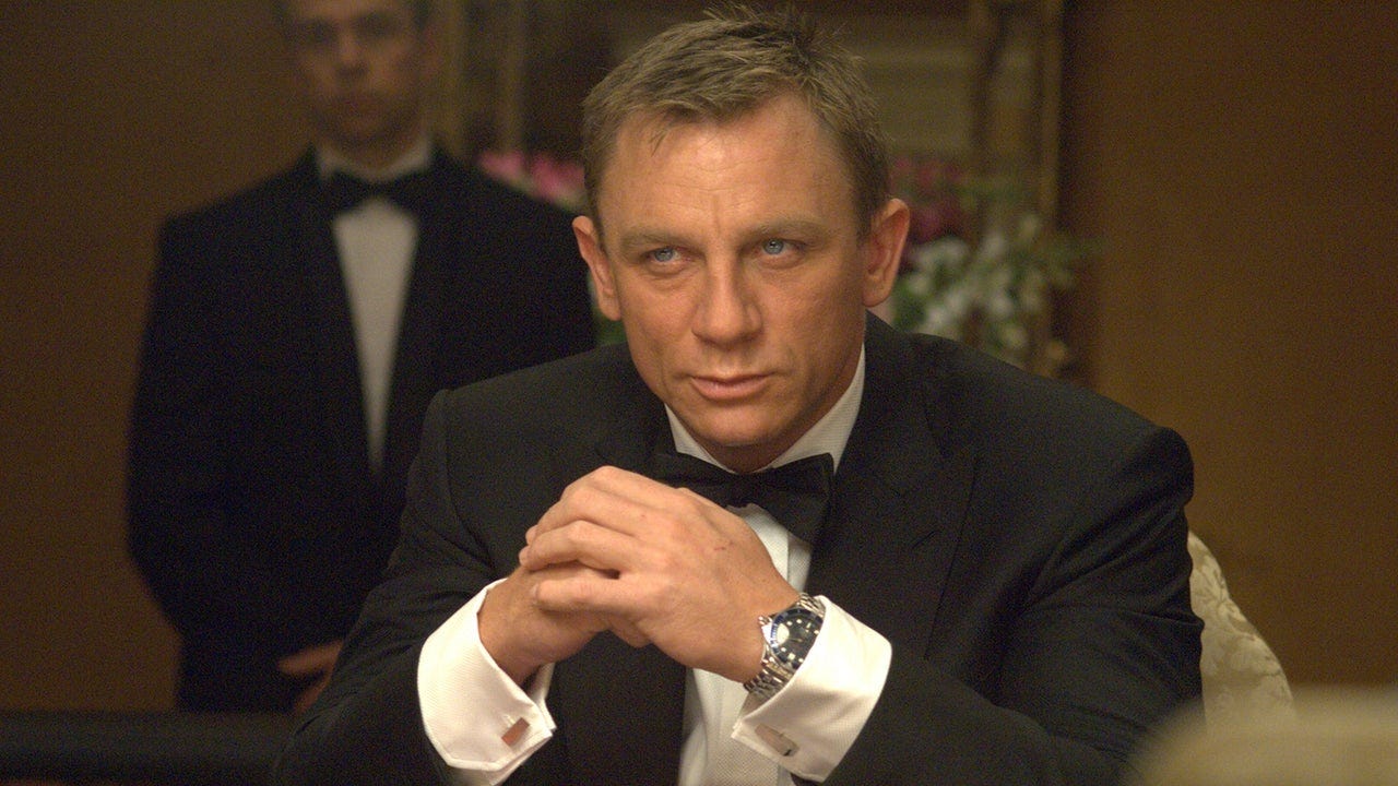 A Fine Line between ‘Male’ and ‘Masculinity’: through James Bond’s ...