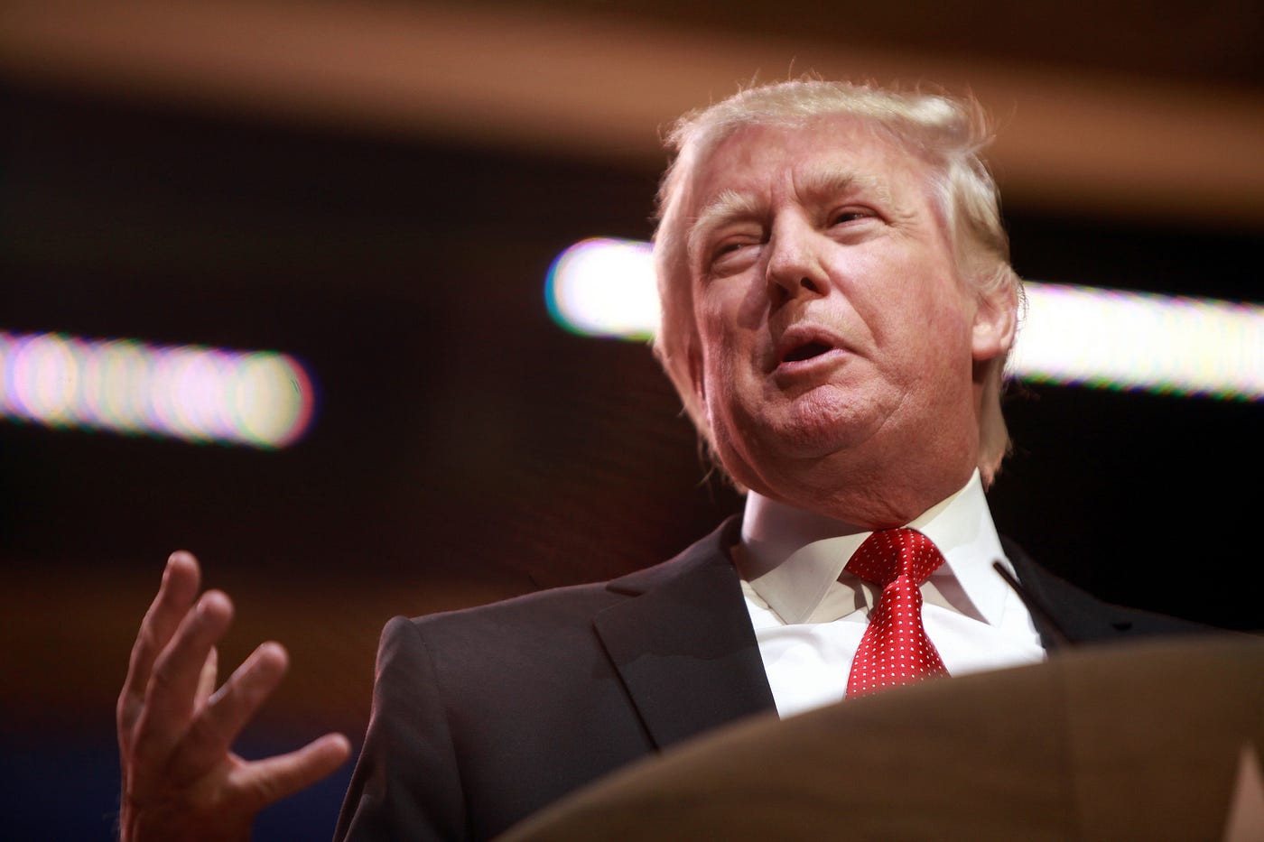 Ben Mangan – Medium