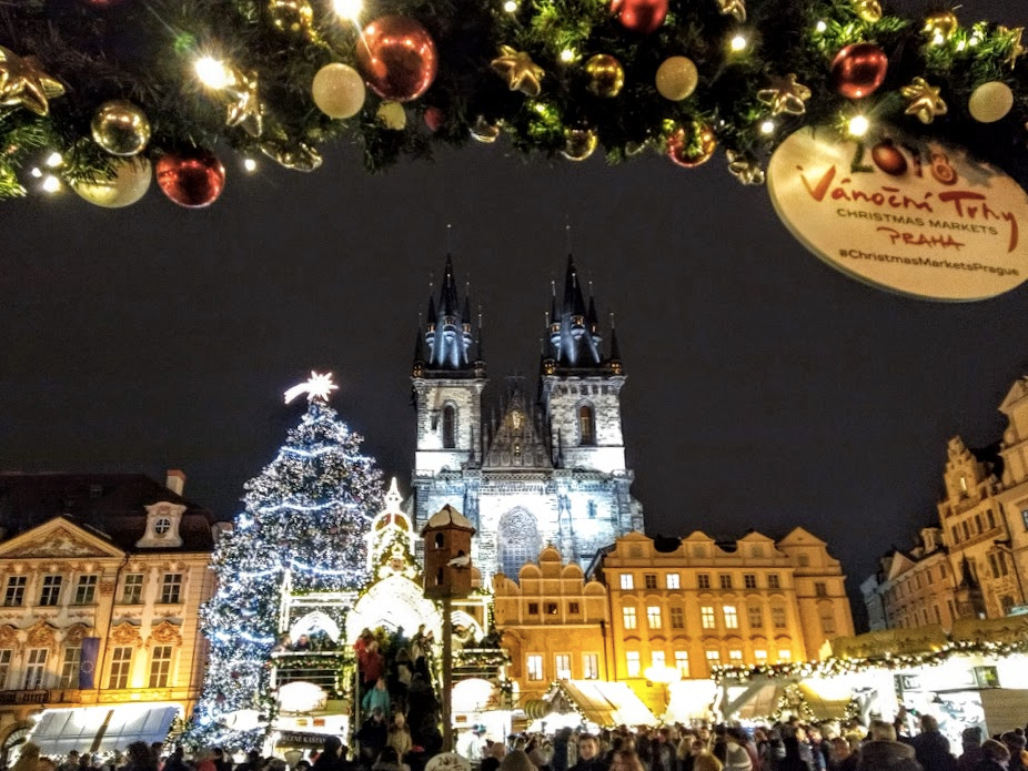 Happy Holidays. There, I said it. | by Janet Christian | Dec, 2021 | Medium