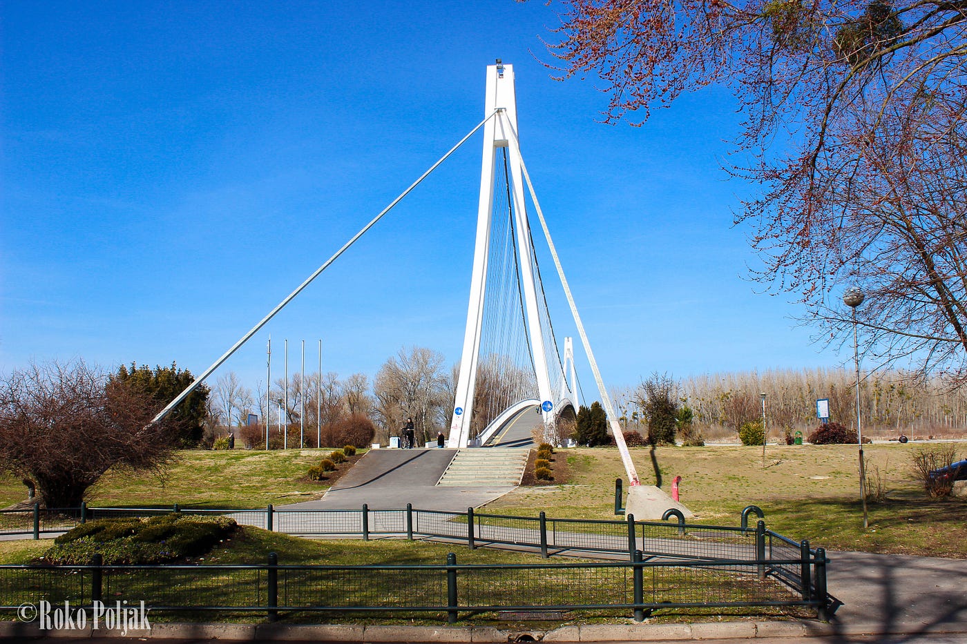 Seciranje grada — Pješački most. Osijek je zasigurno grad prepun… | by ...
